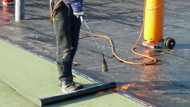 Grenzwerte Bitumen: Bedeutung für Dachdecker