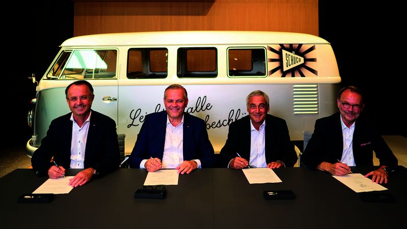 Strategische Beteiligung von Schüco an AWB