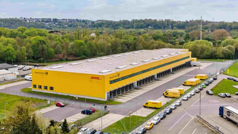 Values kauft DHL-Portfolio von DWS