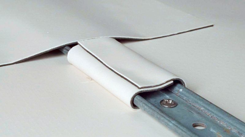 Lose Verlegung mit mechanischer Befestigung bei Abdichtungen ...