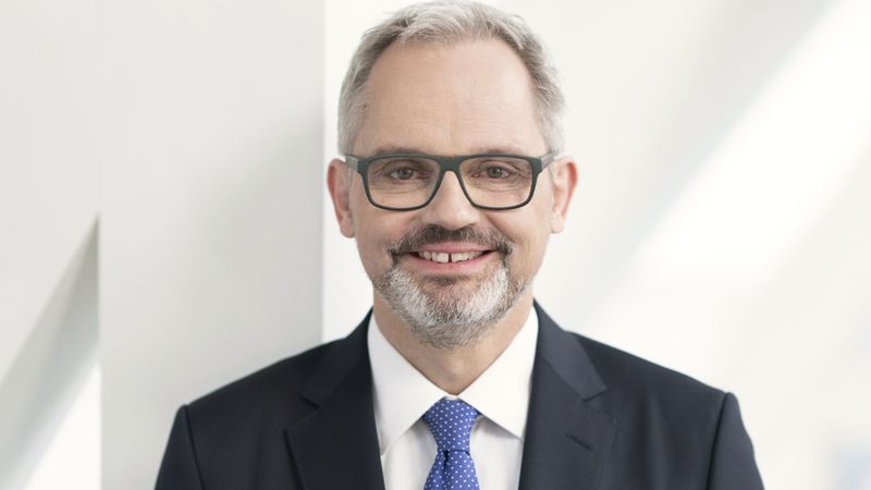 Quarterback: Henrik Thomsen verlässt das Unternehmen