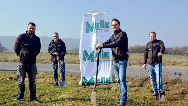 Rudolf E Melle